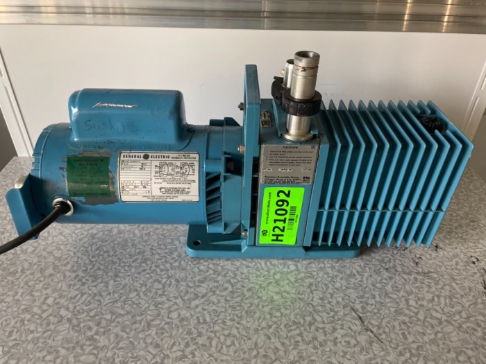 Precision Scientific Group Model DD 310 Vacuum Pump for sale