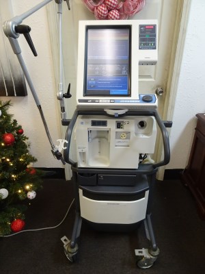 Puritan Bennett 840 Ventilator W/ 806 Compressor ONLY 109 Hours!! for sale