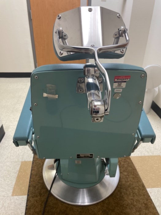 Reliance Model 880 Exam Chair (Powered On At Time of Auction) for sale