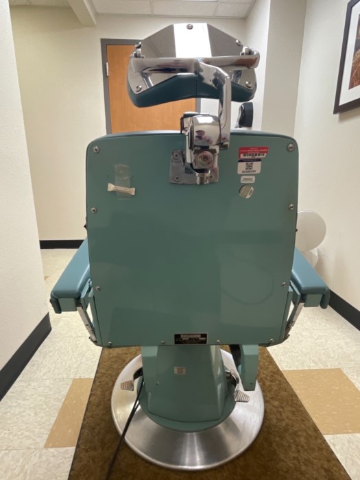 Reliance Model 880 Exam Chair (Powered On At Time of Auction) for sale
