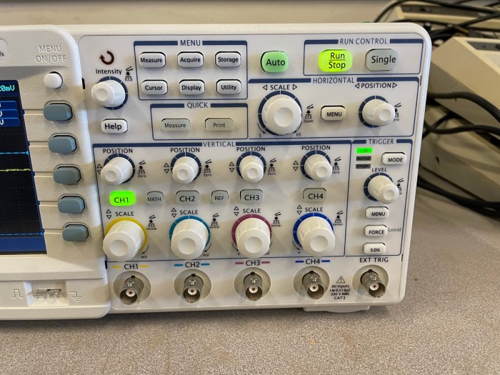 Rigol DS1104B LXI 4 Channel 100 MHz 2GSA/s Digital Oscilloscope for sale