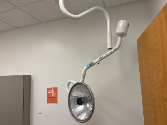 Ritter 355 Surgical Light Installation | Shelly Lighting