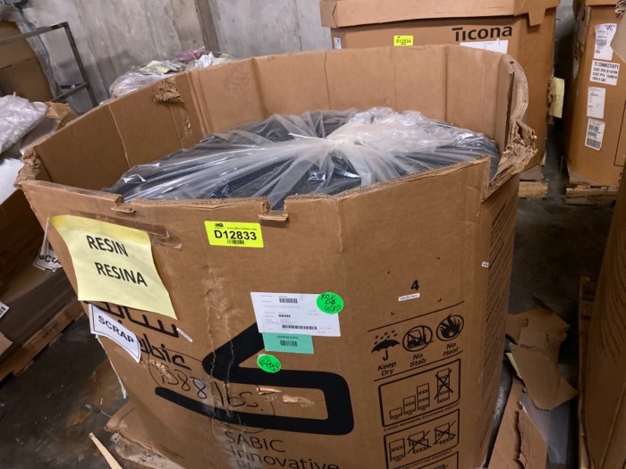 Sabic Innovative Plastics Resin Raw Material, estimated 1500lbs for sale