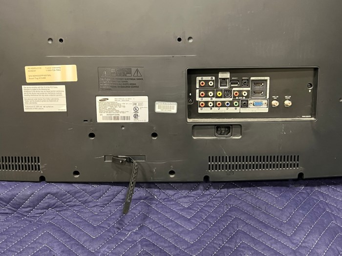 Samsung Model: LN-S4041D 40" LCD HDTX for sale