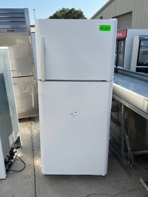 Sears Model: 253.741924OG Free Standing Refrigerator/Freezer for sale