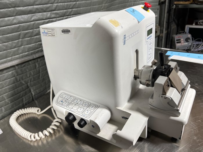 Shandon Finesse ME Microtome for sale
