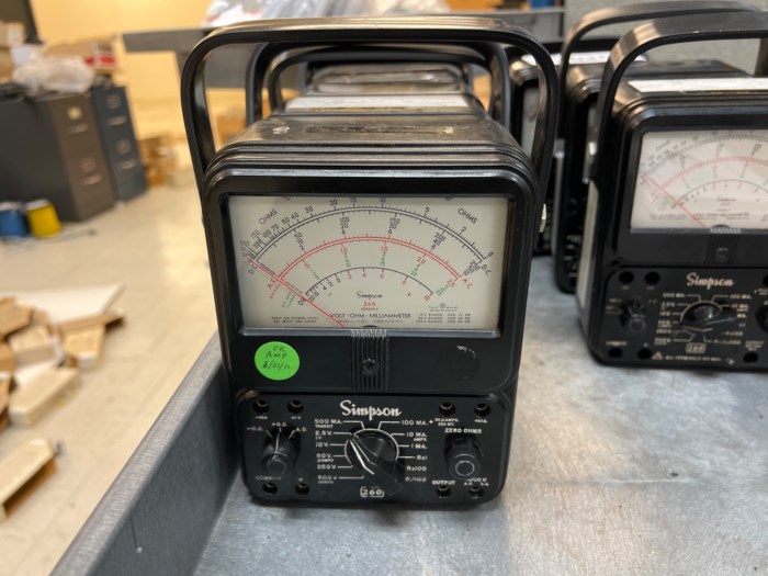 Simpson 260 Series 8P Volt-Ohm-Milliameters (Lot of 8) for sale