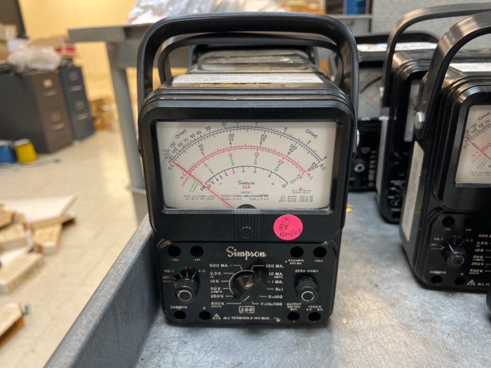 Simpson 260 Series 8P Volt-Ohm-Milliameters (Lot of 8) for sale