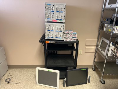 Spacelabs 90479-A Telemetry Monitor With 8 90478 Modules per unit ...