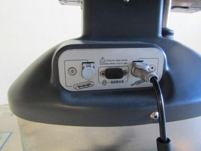 Steris AMSCO 4085 Cmax C-Arm Surgical Table for sale