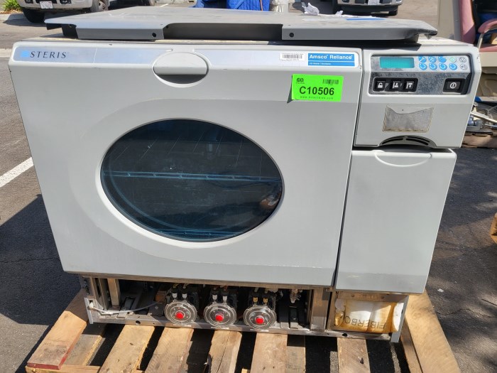 Steris Amsco Reliance 333 Washer/Disinfector for sale