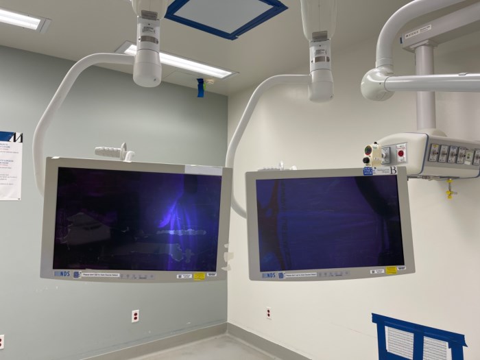 Steris Harmony 585 LED Surgical Lights for sale