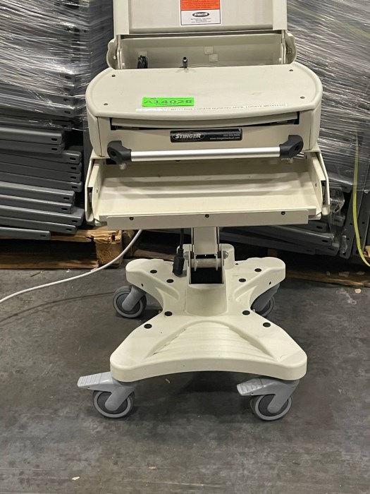 Stinger Model: HPG Custom Medical Laptop Mobile Cart for sale