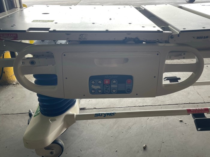 Stryker Epic II Model: 2030 Hospital Bed for sale
