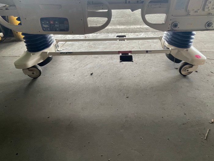 Stryker Epic II Model: 2030 Hospital Bed for sale