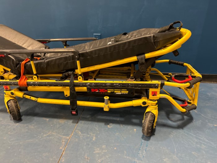 STRYKER MX PRO R3 AMBULANCE COT (X- Frame Ambulance Cot) for sale