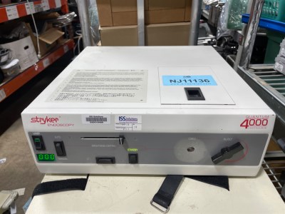 Stryker Quantum 4000 Light Source for sale