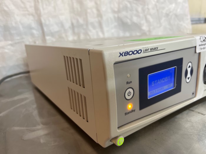 Stryker X8000 Light Source for sale
