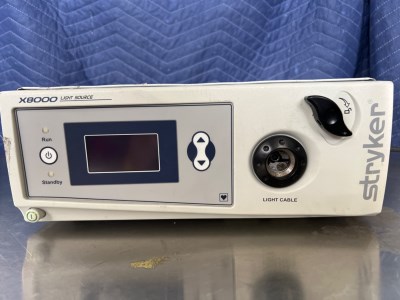 Stryker X8000 Light Source for sale