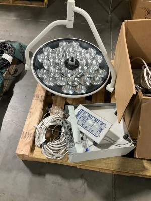 STRYKERS Visum 2 SURGICAL LIGHTS for sale