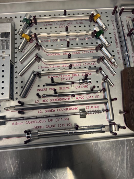 SYNTHES Basic Instrument kit LC-DCP & DCP Surgical Instrument Set for sale