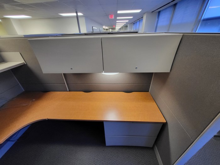 Lot of Approximately (16) Teknion Modular Workstation Cubicles for sale