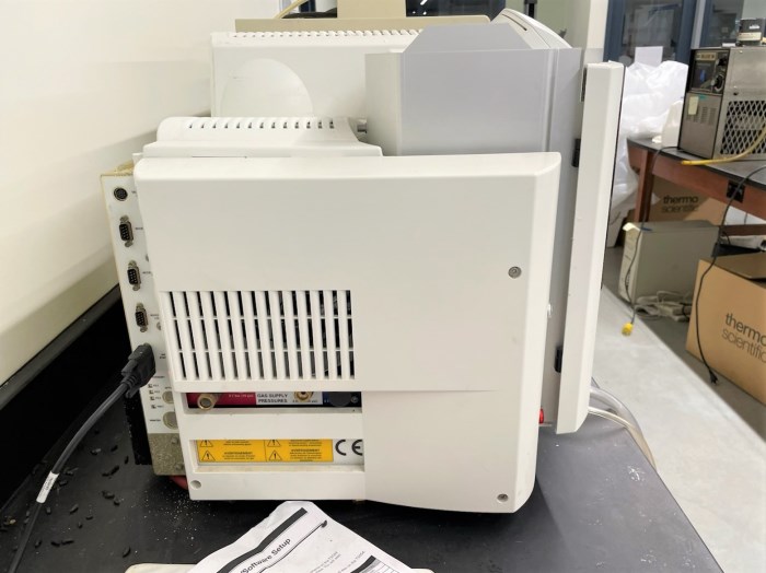 Thermo Fisher Scientific Solaar S4 Atomic Absorption Spectrometer for sale