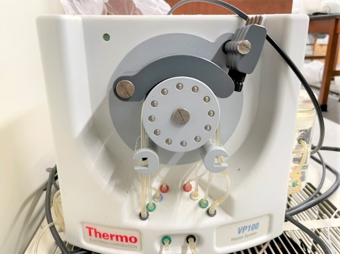 Thermo Fisher Scientific Solaar S4 Atomic Absorption Spectrometer for sale