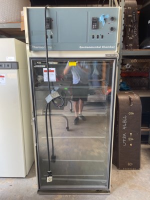 Thermo Forma Model 3940 Environmental Chamber for sale