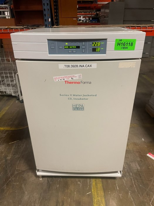 Thermo Forma Serries II Co2 Incubator for sale