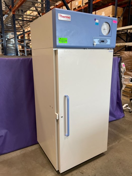 Thermo Scientific Model FFGL3030A20 Laboratory Freezer for sale