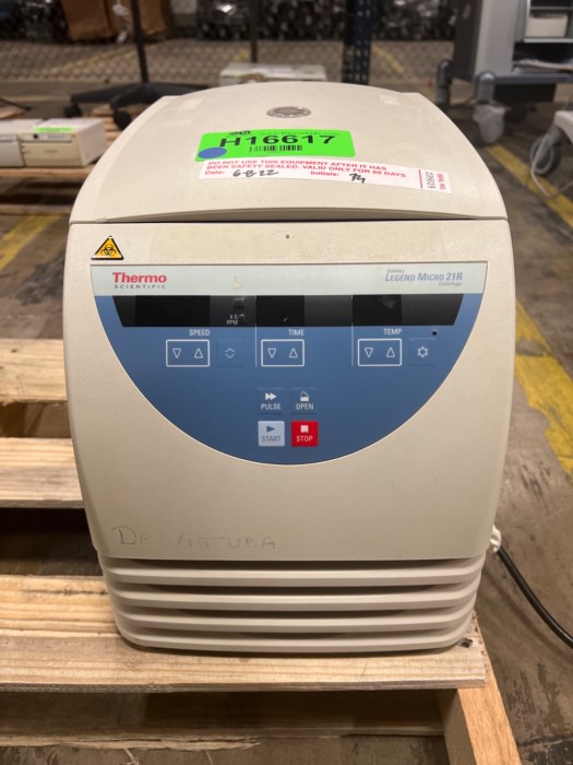 Thermo Scientific Sorvall Legend Micro 21R Centrifuge *Powered on at ...