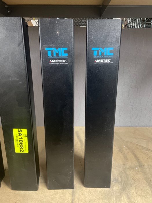 TMC Vibration Control Table Legs (Lot of 4) for sale