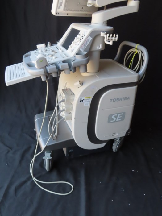 TOSHIBA APLIO 300 TUS-A300 Cardiac - Vascular Ultrasound W/ Probes for sale
