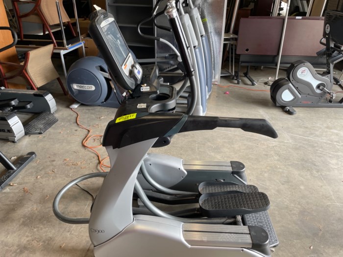 True CS900 Elliptical for sale