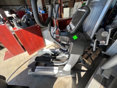 True XS1000 Elliptical Machine for sale