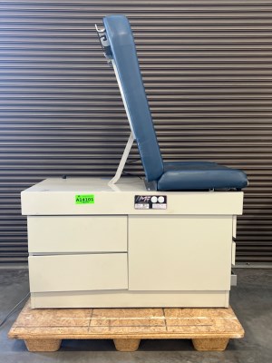 UMF Model: 5140 Exam Table for sale