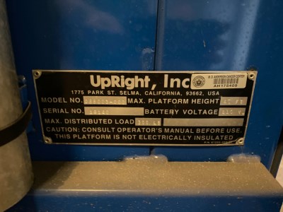 UpRight INC. UL40 / UL2 Lift for sale
