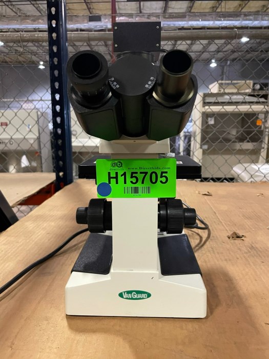 VanGuard 1293CMI Microscope for sale