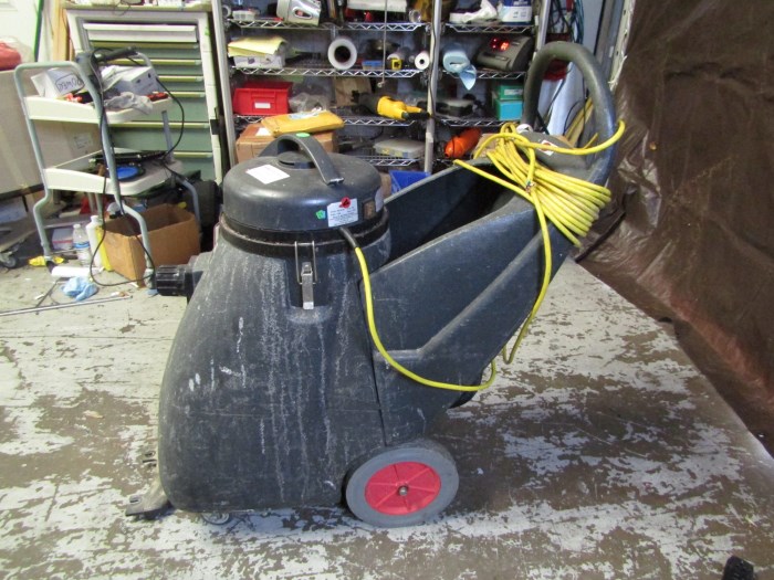 Viper Shovelnose SN18WD Wet/Dry Vacuum for sale