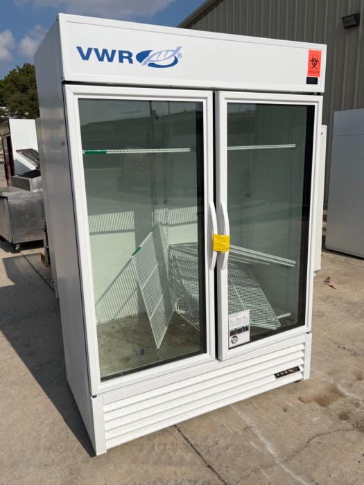 VWR Model GDM 49 SCI HC TSLO1 Two Door Laboratory Fridge For Sale VWR Model GDM 49 SCI HC TSLO1 Two Door Laboratory Fridge For Sale