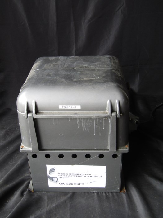 W. L. Walker Co. 18028 Model 100 Mark II 4-Place Short Cone Centrifuge ...