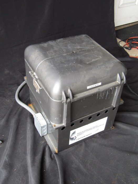 W. L. Walker Co. 18028 Model 100 Mark II 4-Place Short Cone Centrifuge ...