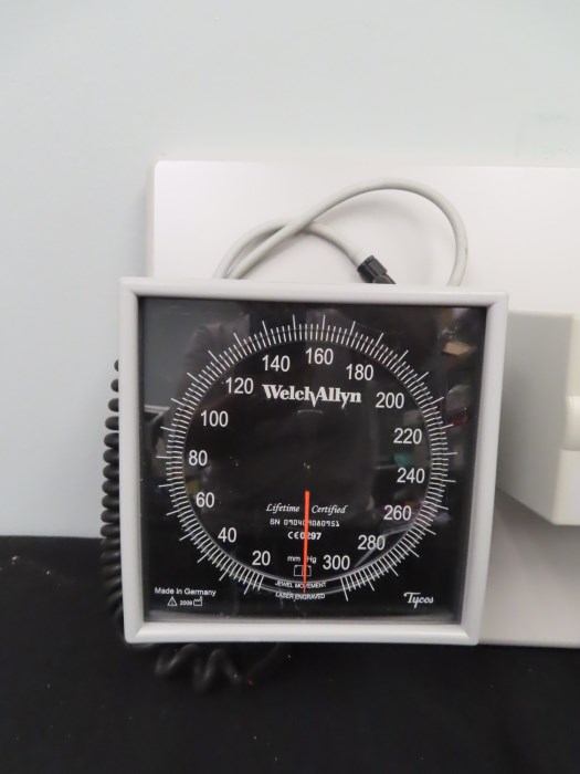 Welch Allyn 767 Integrated Diagnostic Systems and Wall Transformer Set ...