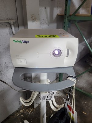 Welch Allyn CL 100 Light Source for sale