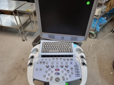 Zonare Z.one SmartCart 8500 Ultrasound System for sale